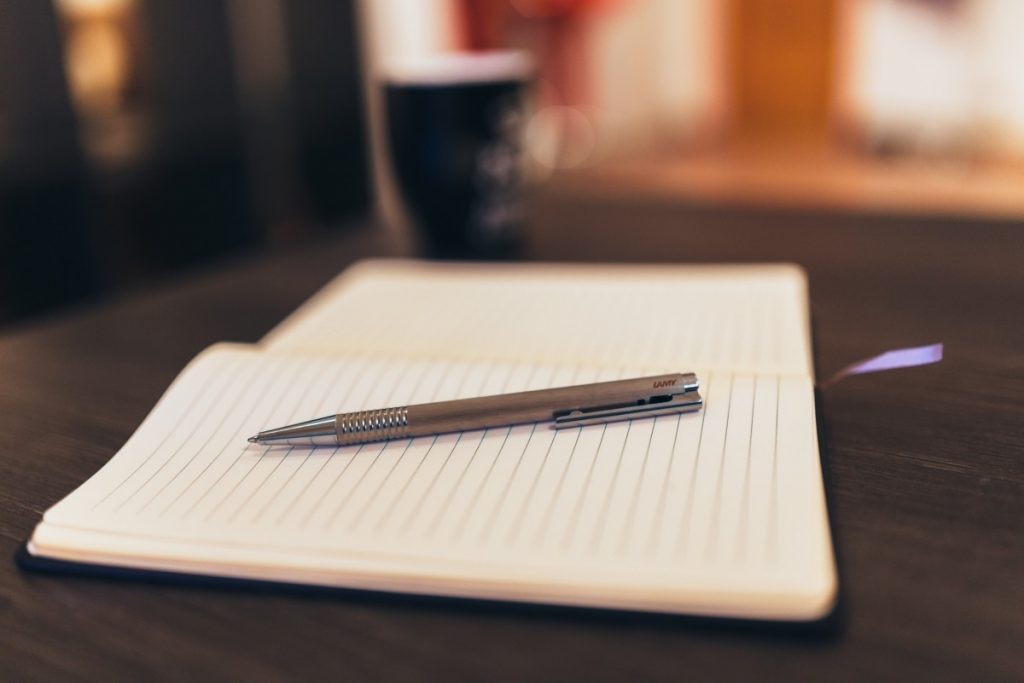 ¿Cómo escribir correctamente y sin errores ortográficos? (+Ejercicios)